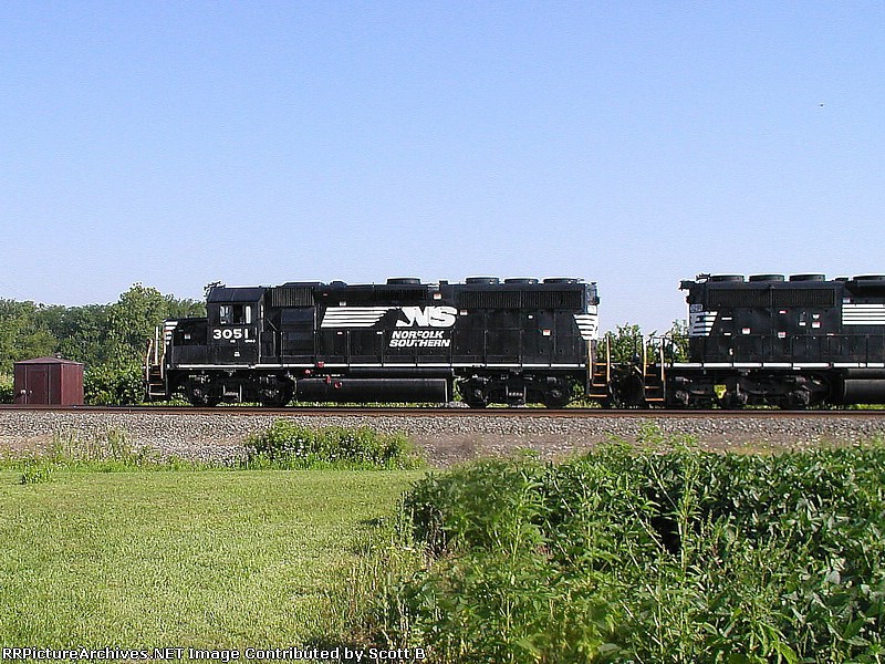 NS 3051 NS 27V 9:48 A.M.